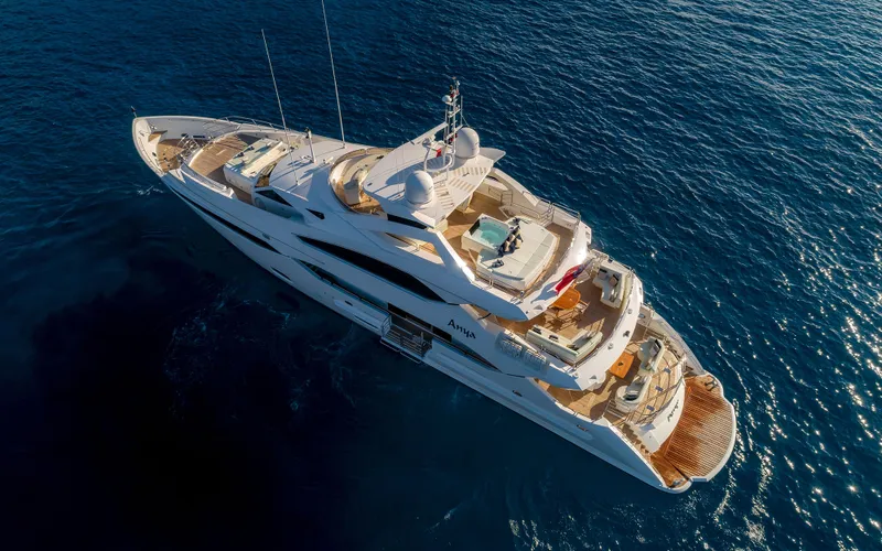 ANYA yacht for charter (Sunseeker, 40.05m, 2015)